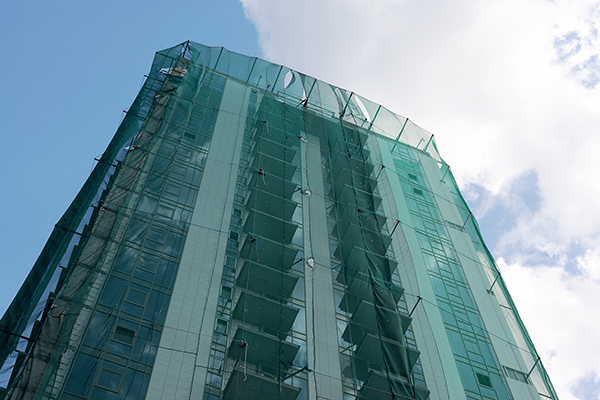 Vertical Debris Netting System | SafeLine FP